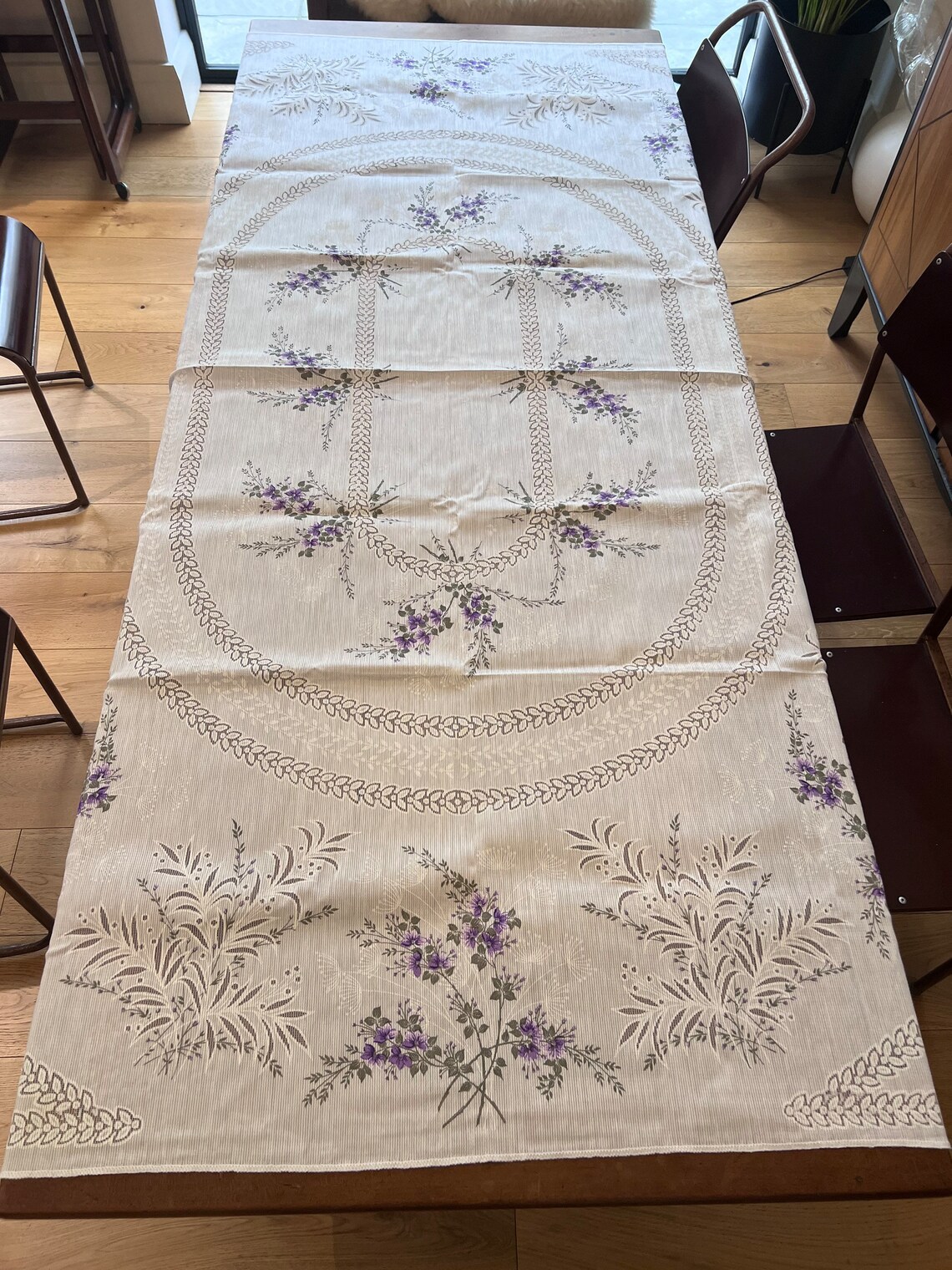 Vintage 1970s Violet Floral Tablecloth, Extra Large Vinyl Tablecloth ...