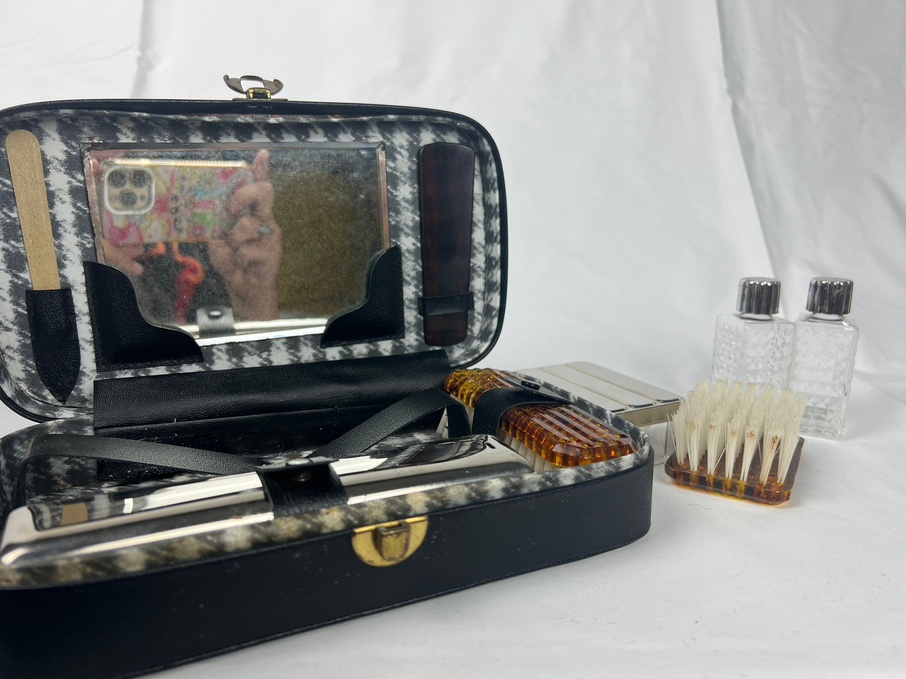 Vintage 1970s Vanity Bag, Mid Century Mens Grooming Kit, Male Gift ...