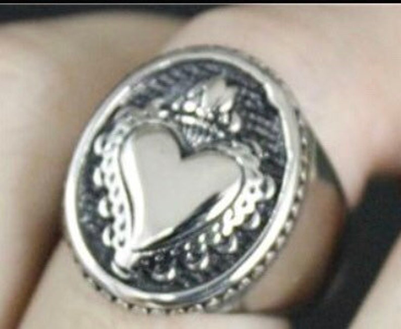 Stainless Steel Sacred Heart Ring - Etsy
