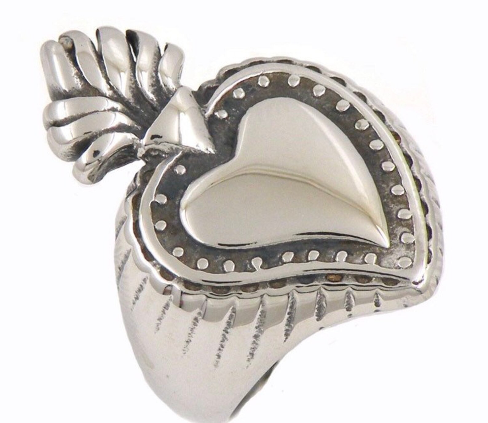 Stainless Sacred Heart Ring - Etsy