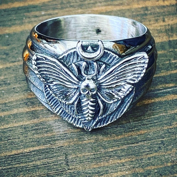 Moth Ring - Etsy