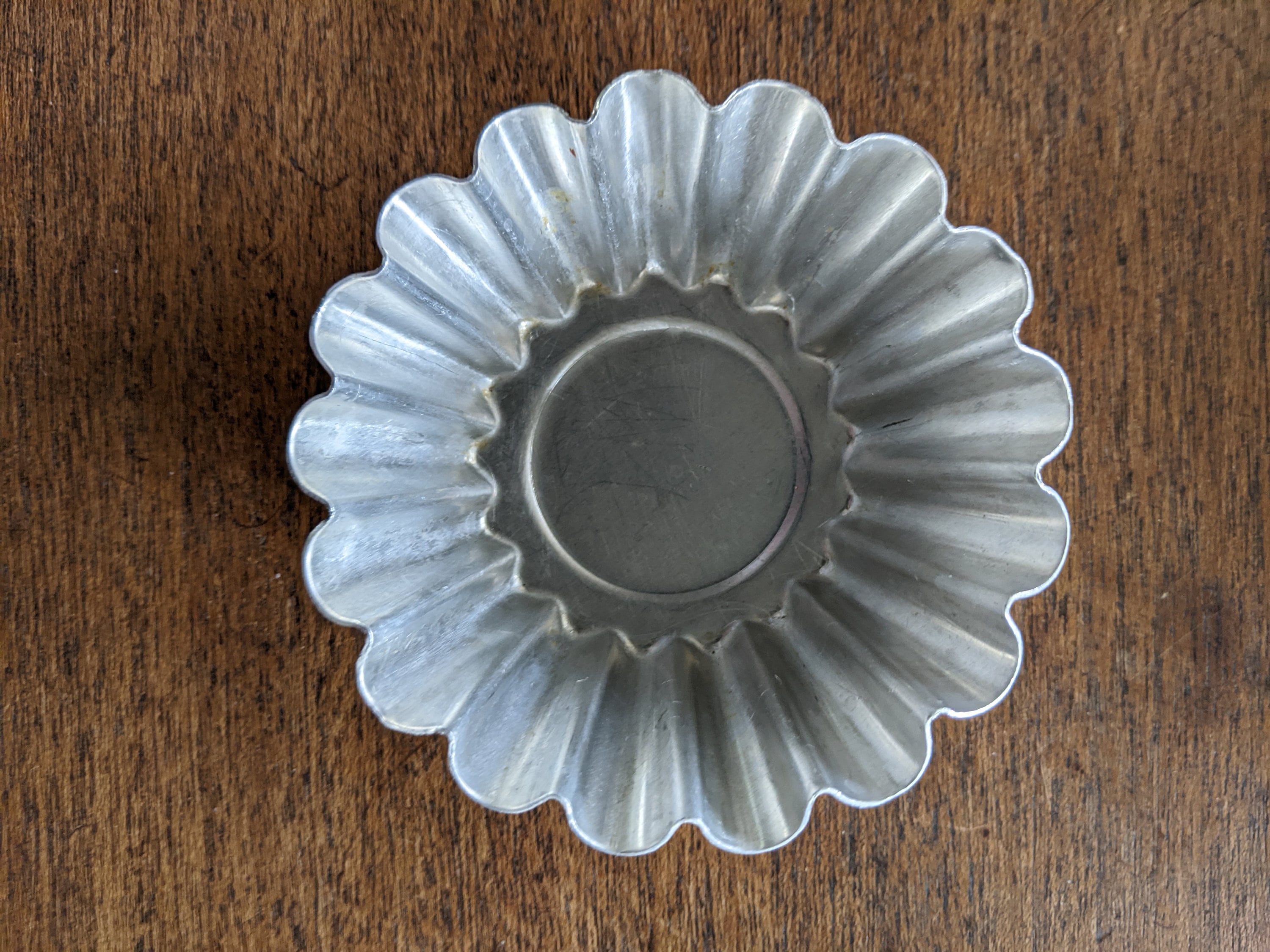 Set of Aluminum Mini Cake Pans for Individual Cakes, in Two Different ...