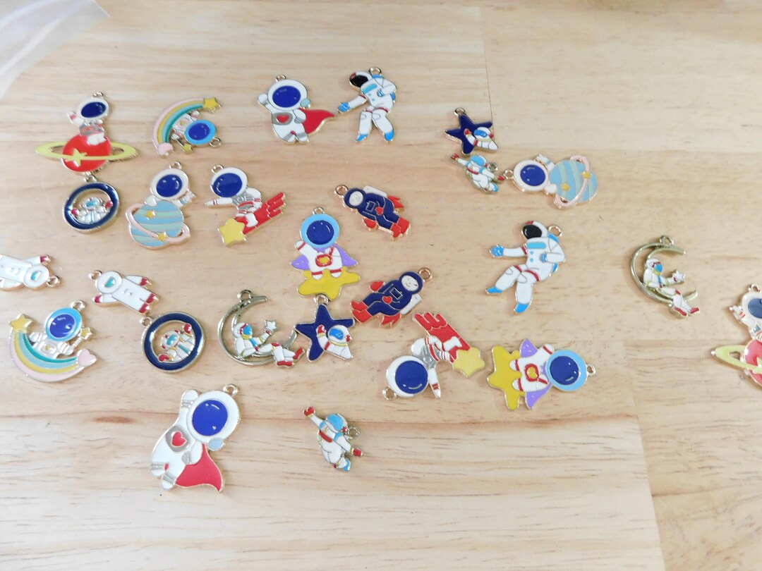 Mixed Astronaut Outer Space Enamel Charms/pendants, Light Gold Tone ...