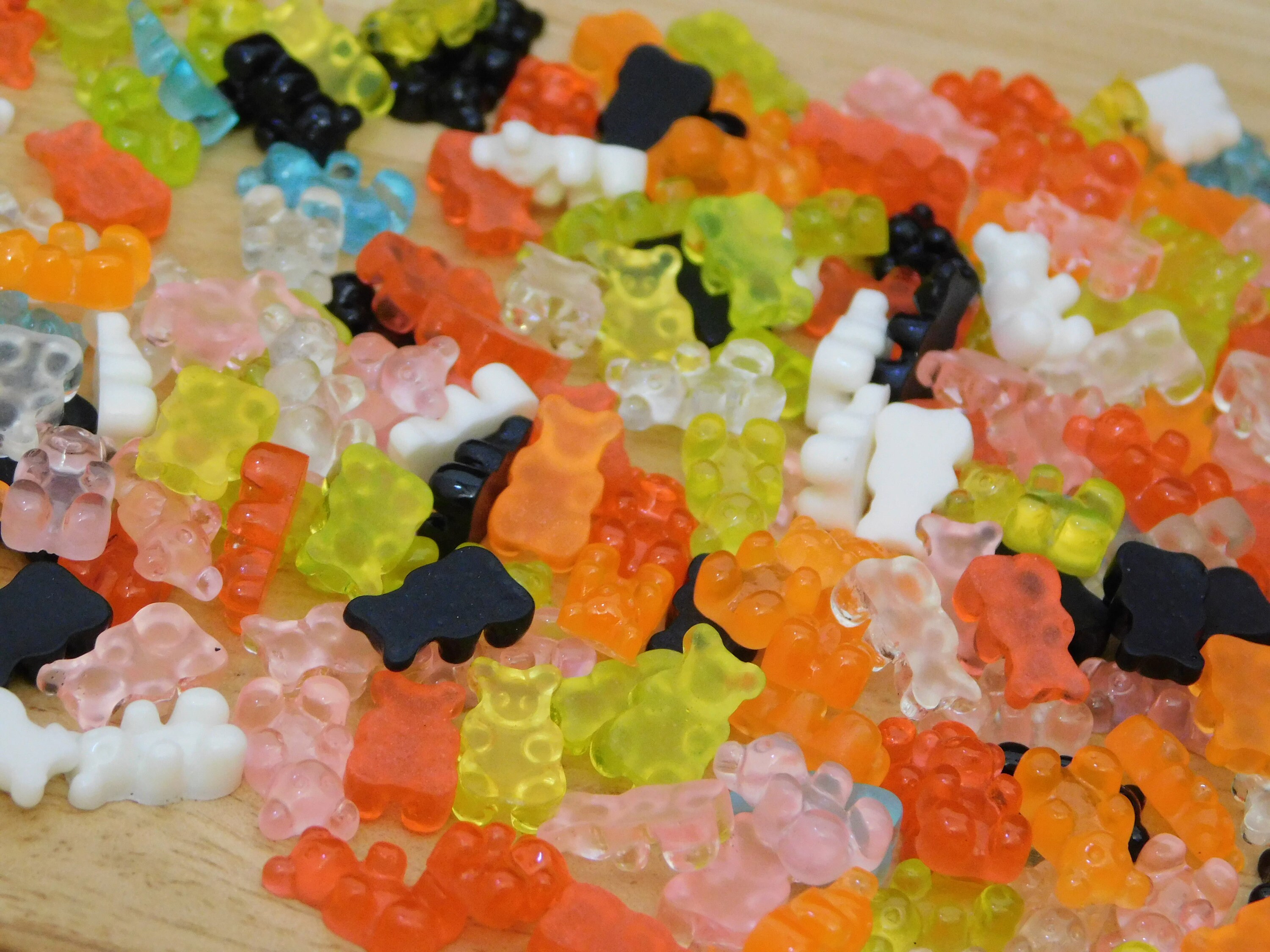 Mini Gummy Bear Resin Flat Backs Mixed Color. 12mm X 7mm - Etsy