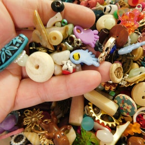 Crow/goblin Confetti Bead/craft Soup, 3 Oz & 6 Oz Bags (cabochons ...