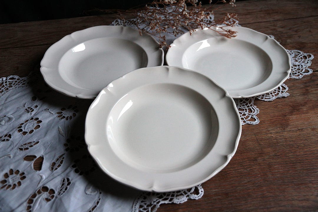 Vintage French Creamware Soup Plates, Scallop Edge Villeroy Boch, Set ...