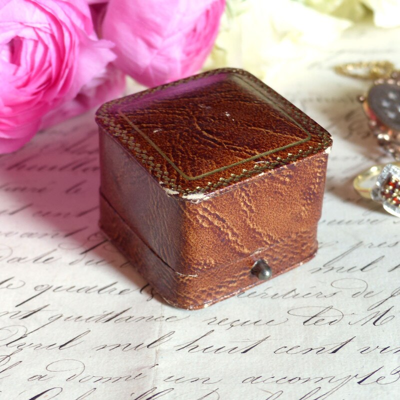 Antique Ring Box - Etsy