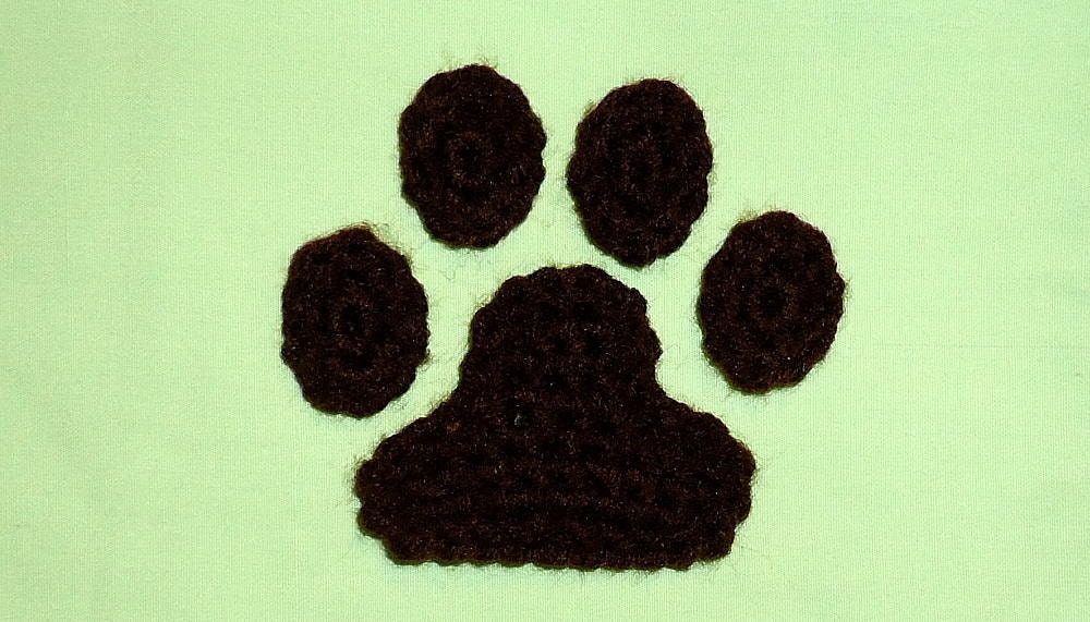Dog Applique Pattern Set With Bone, Dog Biscuit and Paw Pad Pattern ...