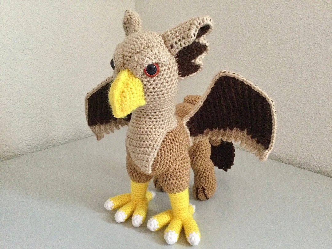 Griffin Pattern - Crochet Gryphon Amigurumi Doll Pattern Photo Tutorial ...