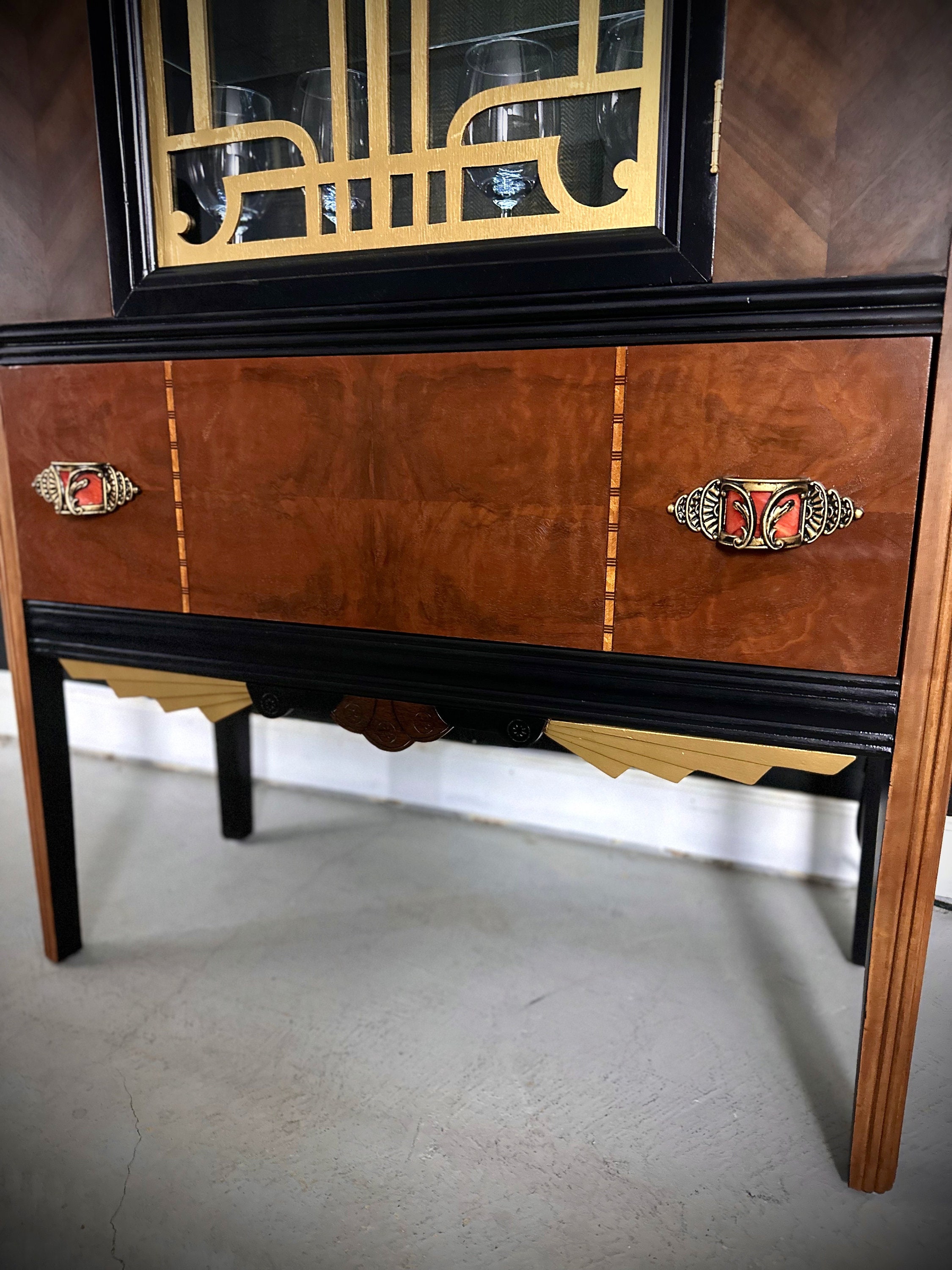 Regal Art Deco Waterfall Bookcase / Curio Cabinet / Illuminated Display ...