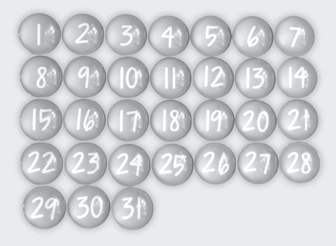 31 Classy Grey Glass Calendar Magnets | Magnetic Calendar Numbers | Two ...