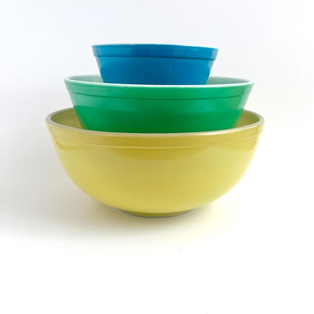 PYREX MIXING BOWLS Set, 3 Sizes, Primary Pyrex, Blue #401, Green #403 ...