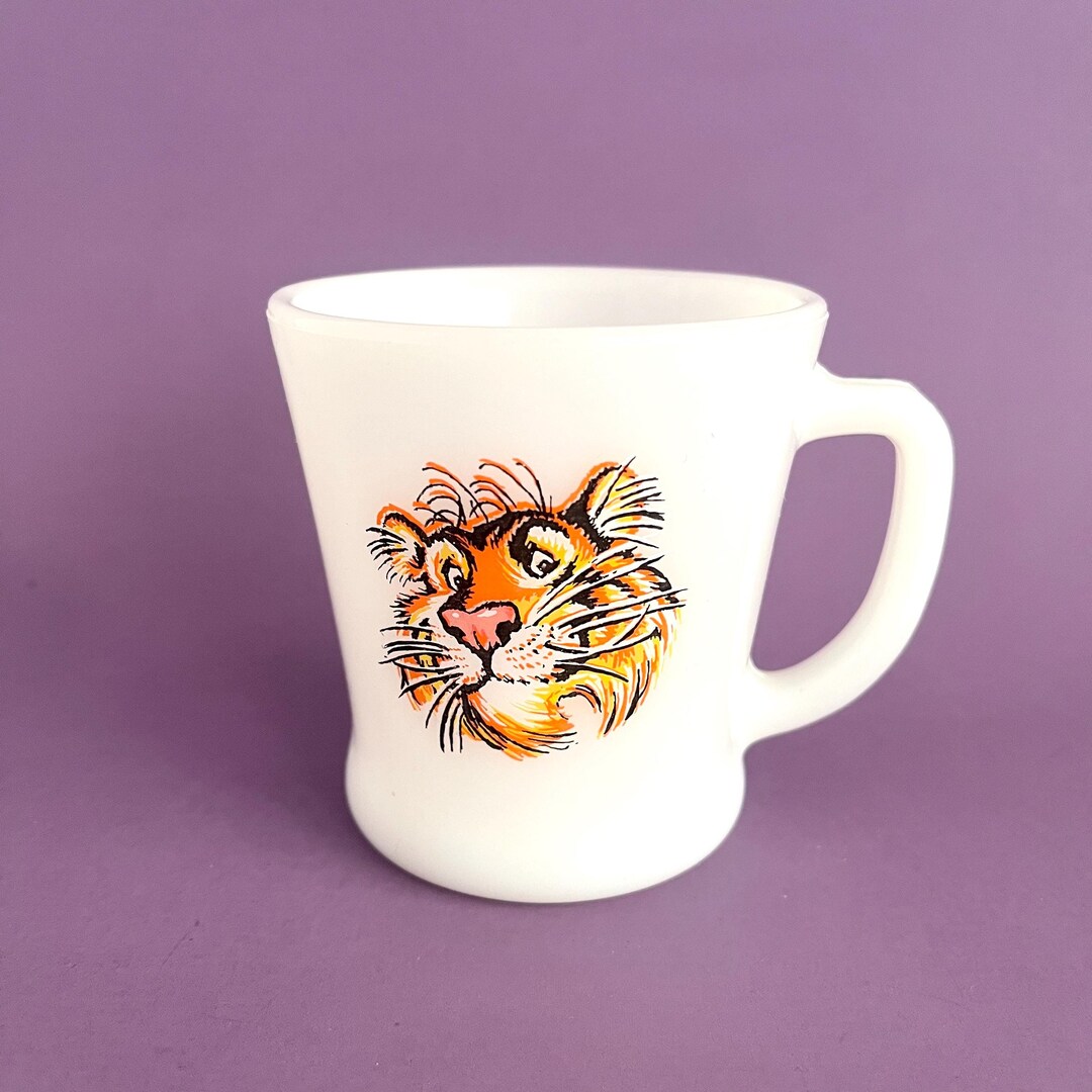 VINTAGE TIGER MUG, Esso/exxon Fireking Anchor Hocking, Milk Glass ...
