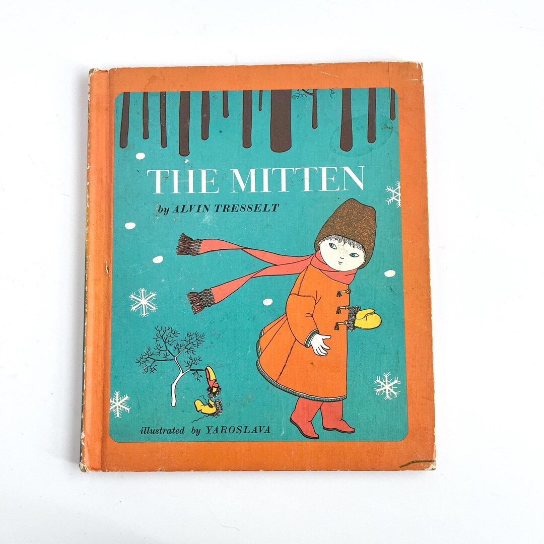 UKRANIAN FOLK TALE, the Mitten, Illustrated Children's Book, 1970s ...