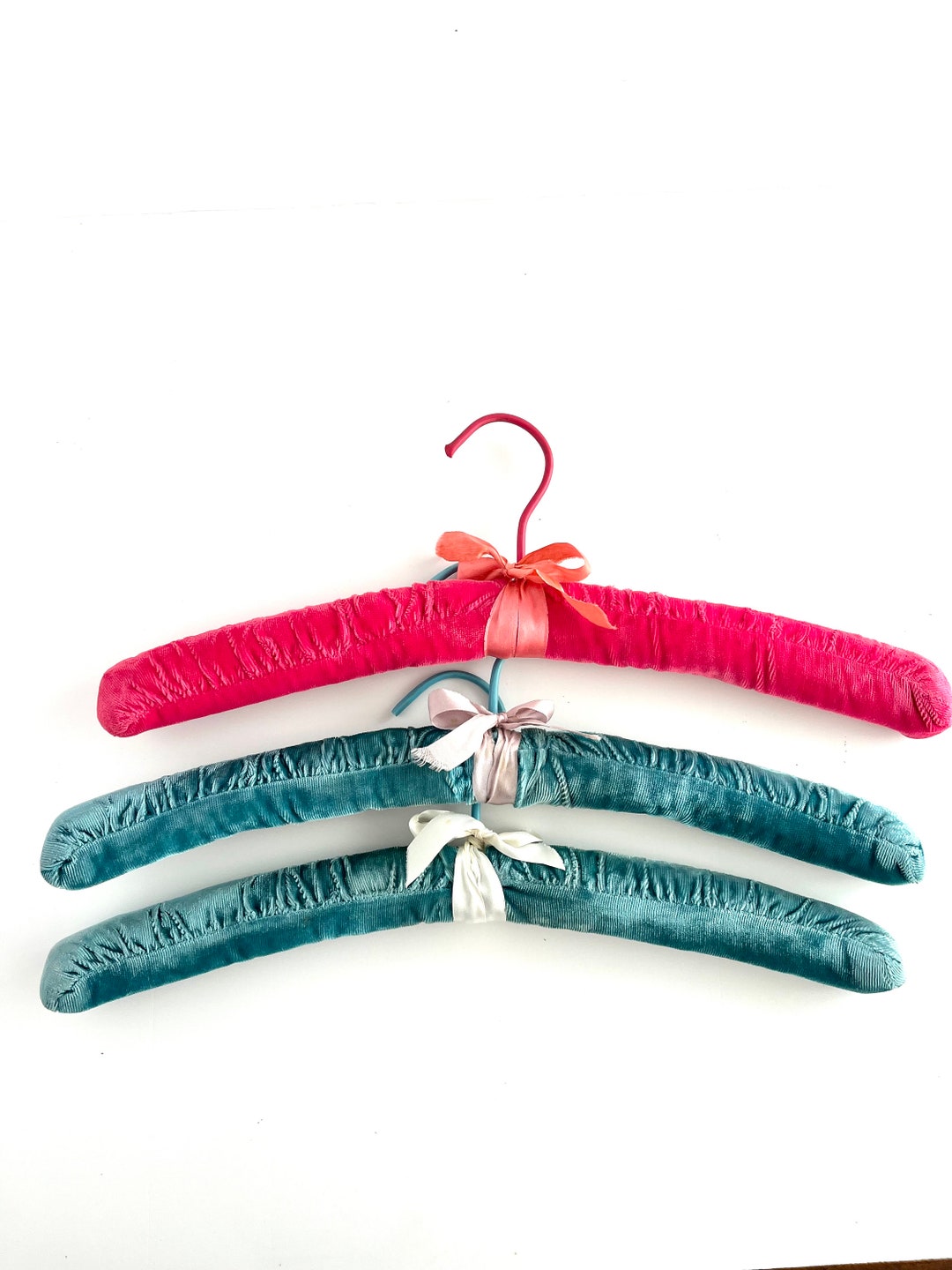 VINTAGE VELVET HANGERS, Set of 3, Turquoise, Hot Pink, Fabric Covered ...