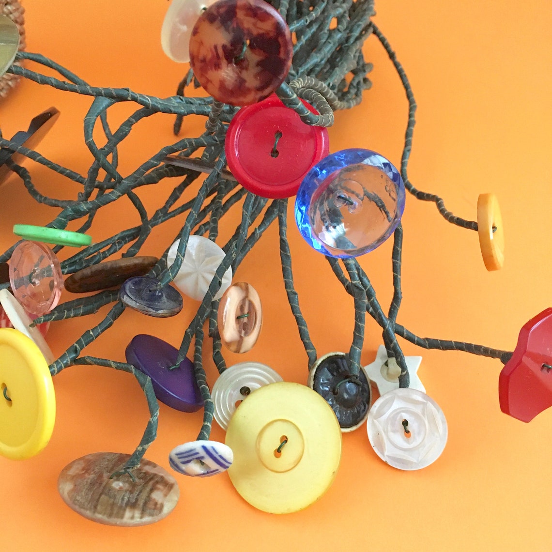 BUTTON BOUQUET Unique Flower Arrangement Creative Flowers - Etsy