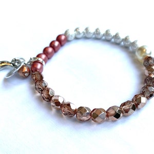 Period Tracking Bracelet, Selene Beads Bracelet, Menstruation Bracelet ...