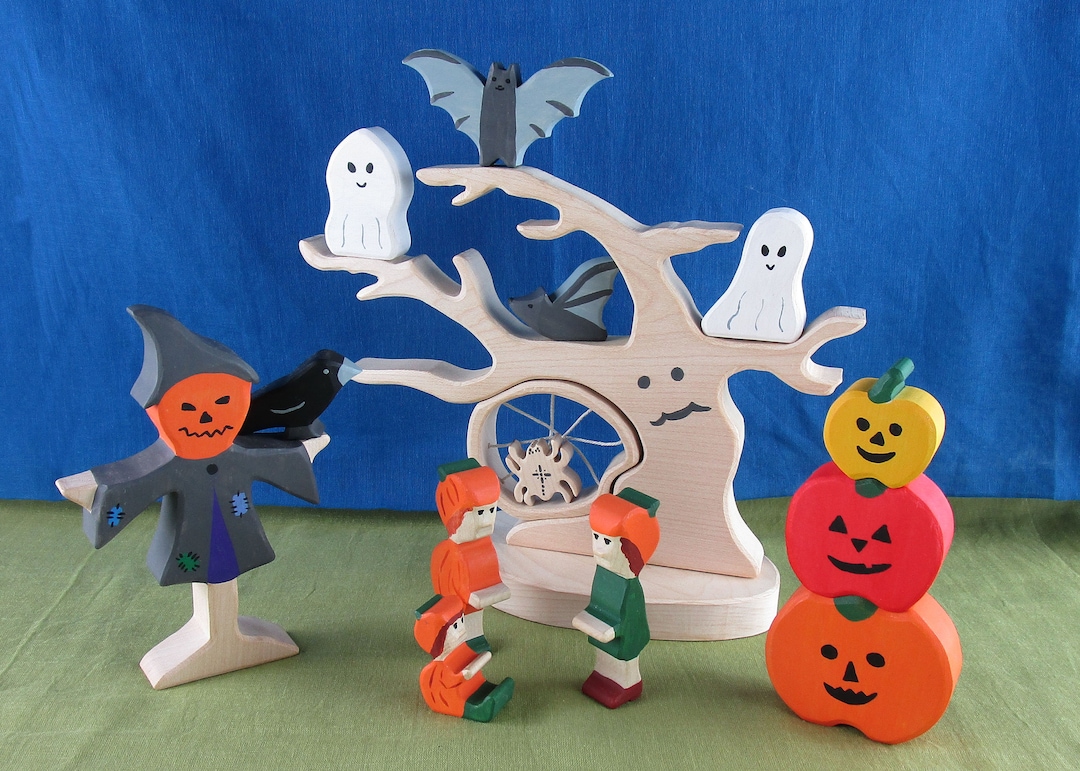 DIY / Instruction / Scroll Saw Patterns for 17 Different Wooden Figures ...