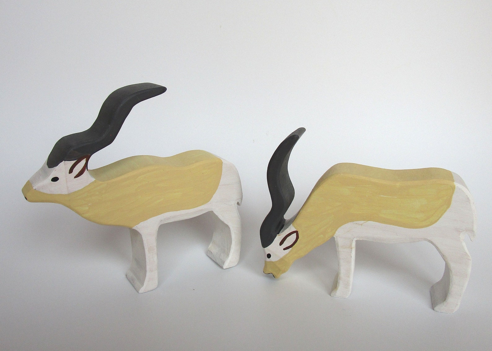 DIY / Instructions / Sawing Templates for Making 12 Different Wooden ...