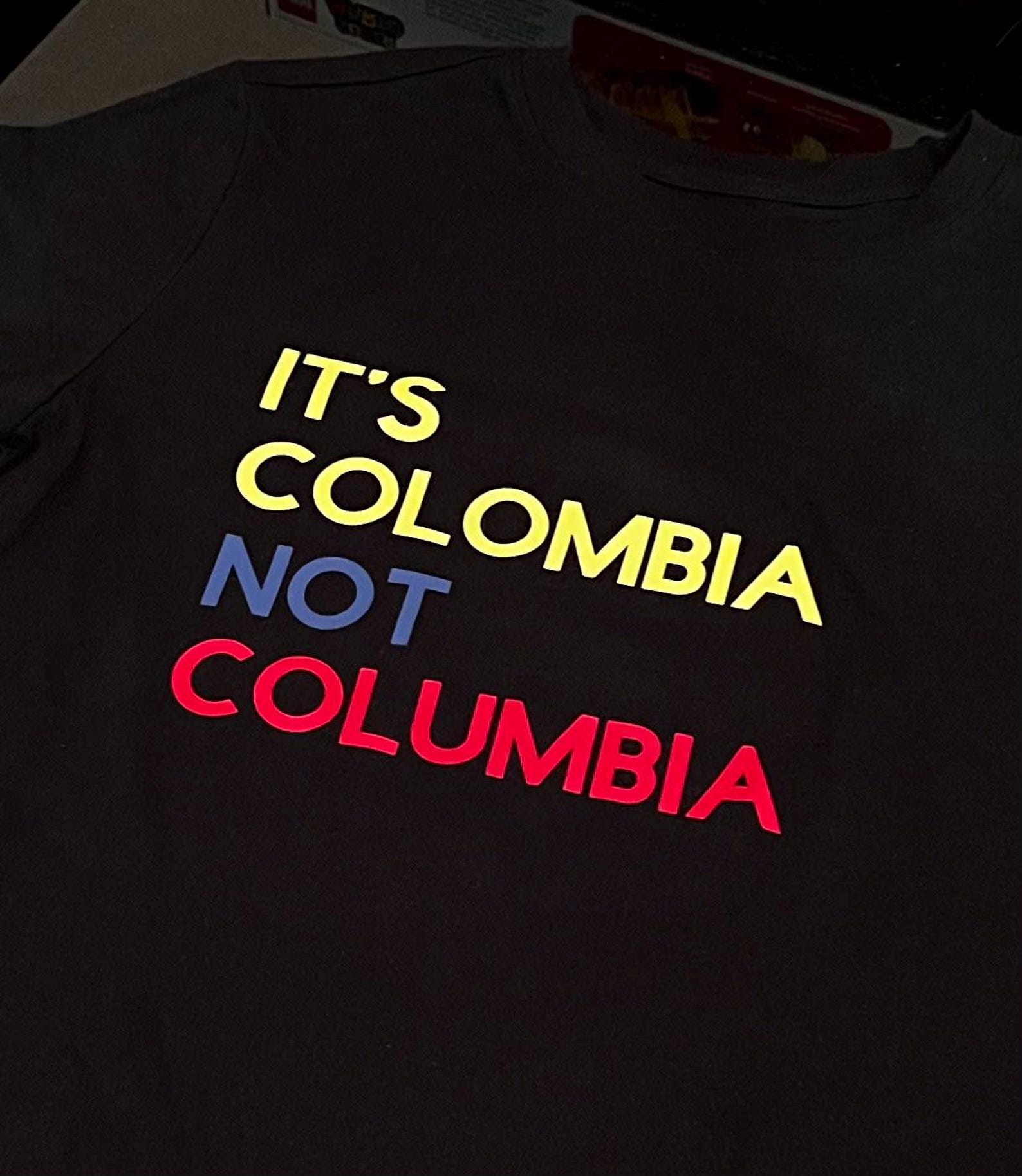 It's Colombia Not Columbia, Funny Colombian Phrases Layered File for T ...