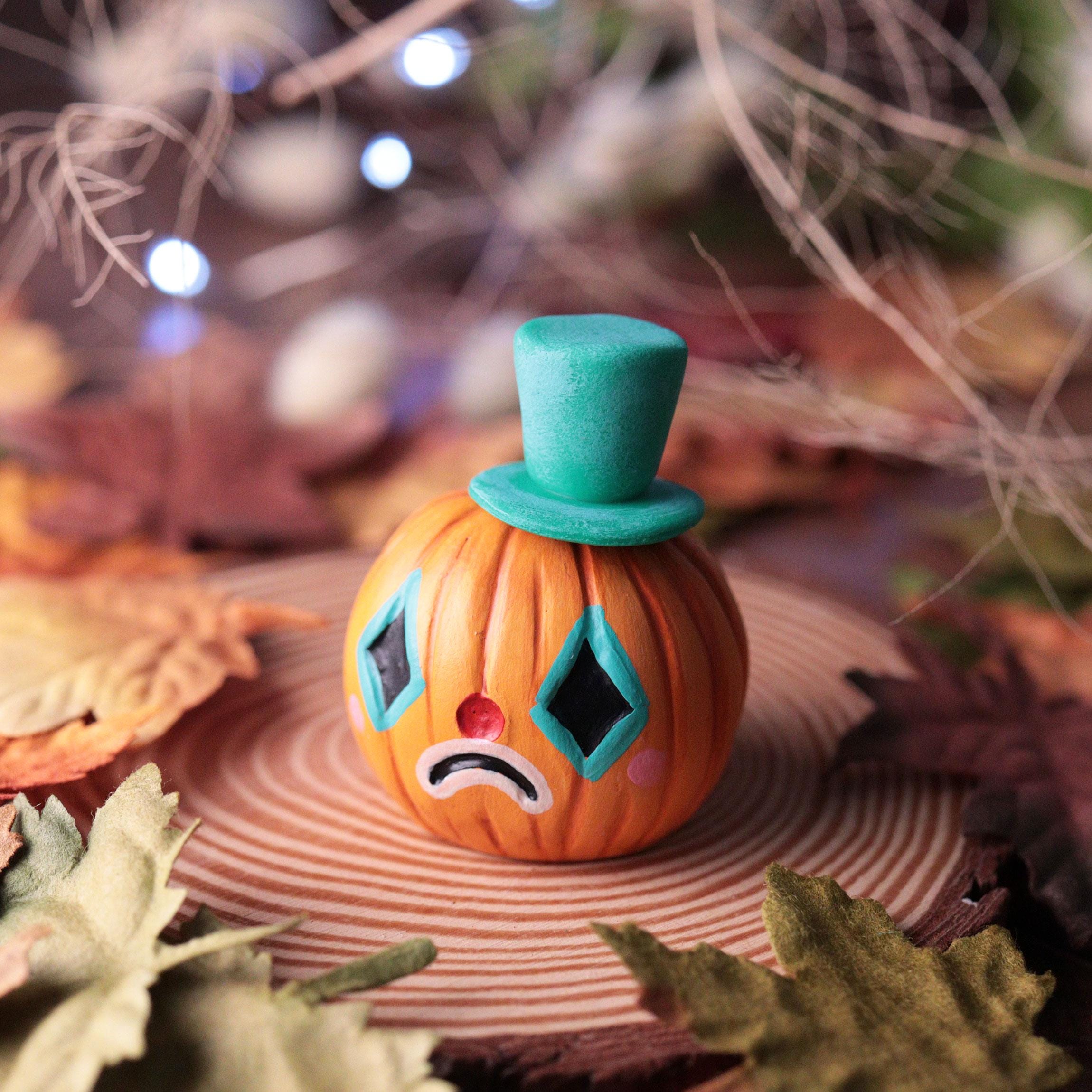 Handmade Sad Clown Pumpkin Figurine, Cute Hand Crafted Jack O'lantern ...