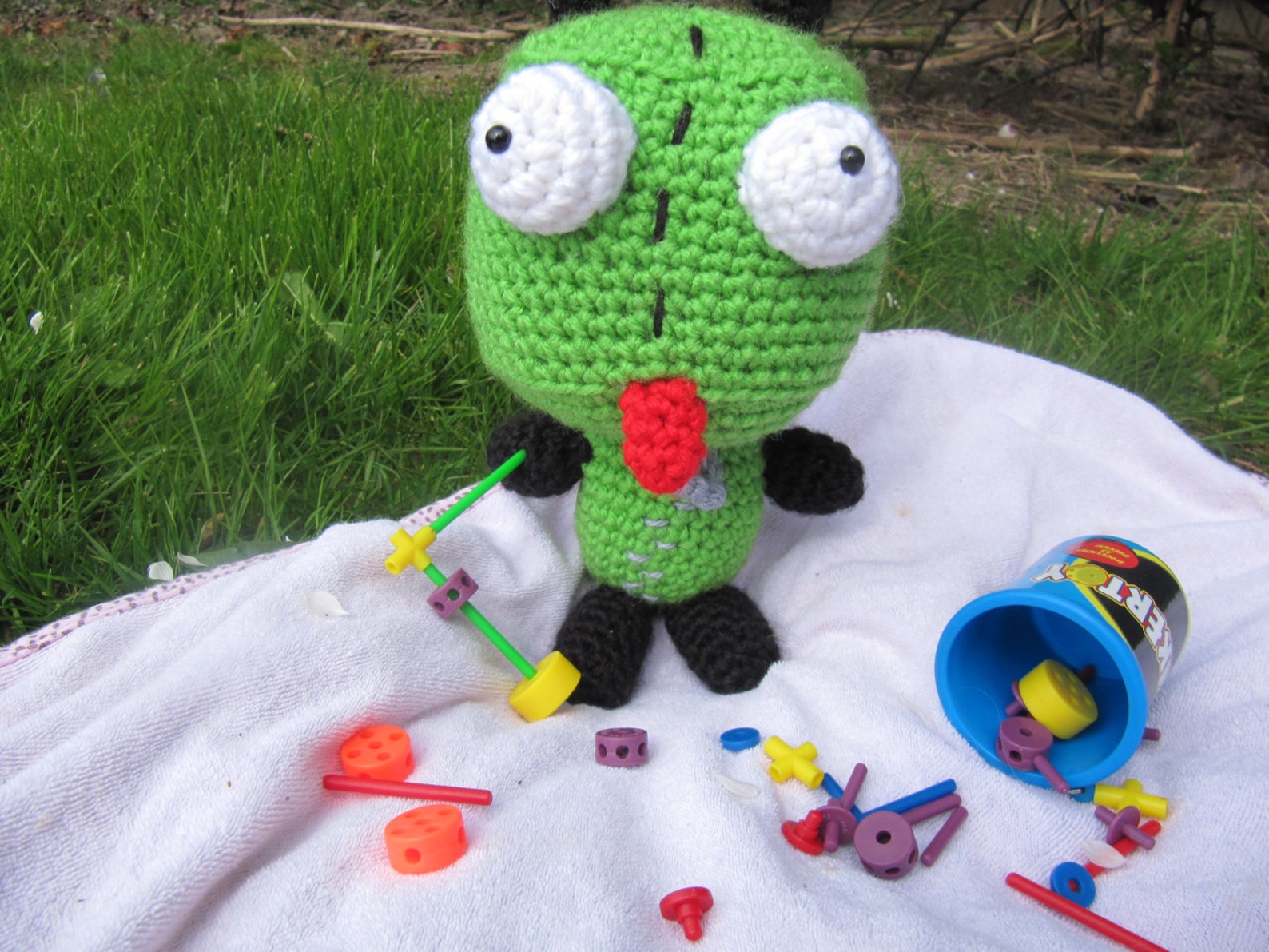 Gir- Invader Zim Amigurumi Pattern - Etsy