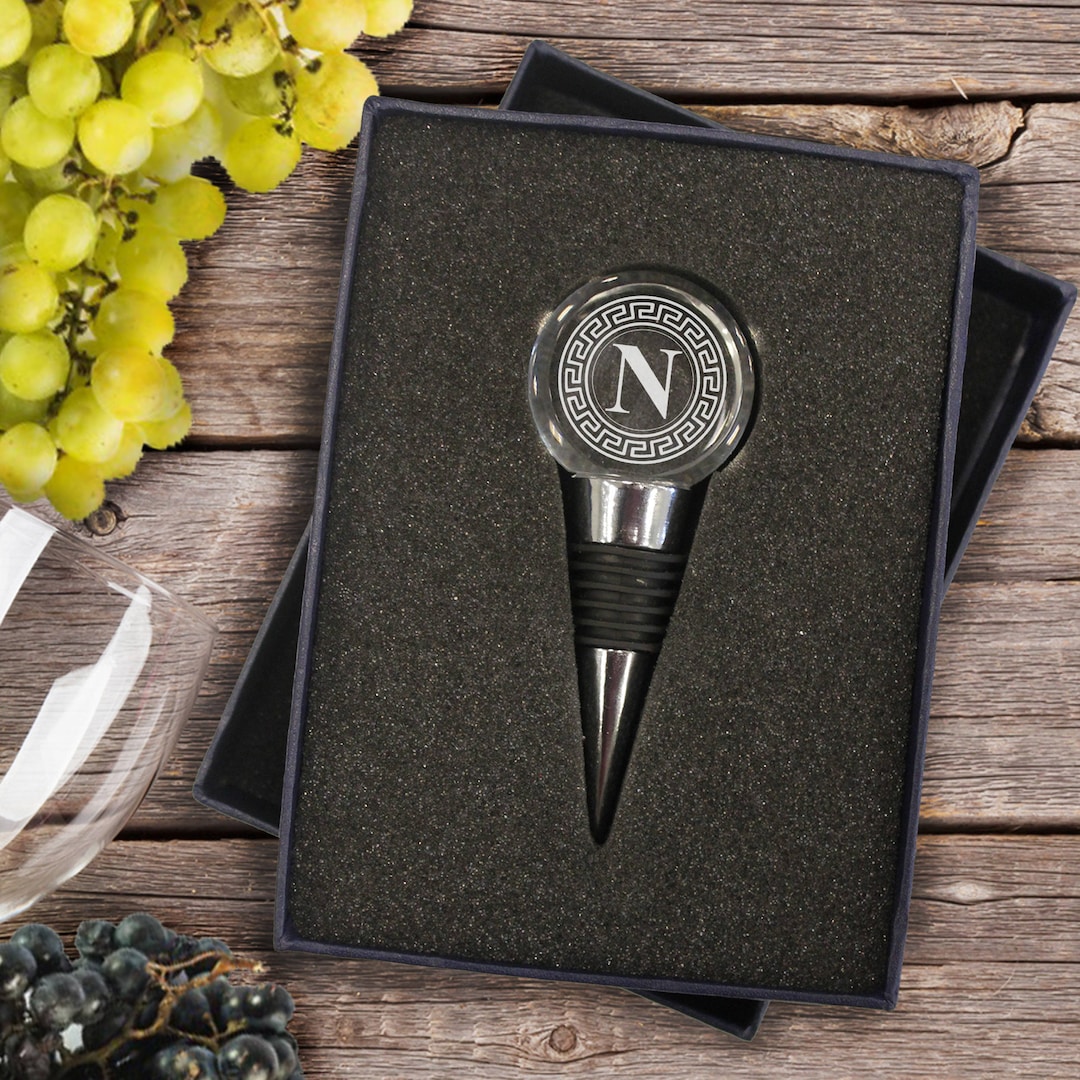 Personalized Bottle Stopper, Wine Stopper Wedding, Monogrammed Wine ...