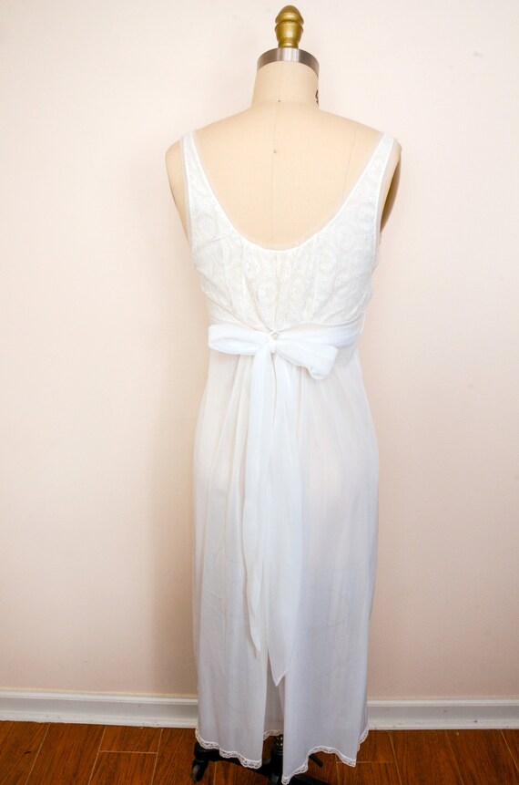 Vintage 1950s White sheer Lace & Nylon Full Slip Nigh… - Gem