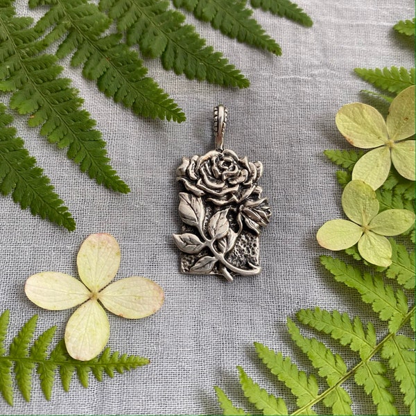 Rose Pendant - Etsy