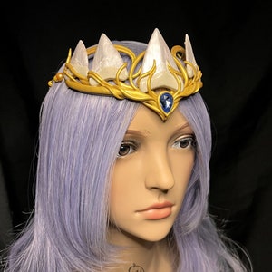 Megalodon Royalty - Unique Merfolk Crown With Handmade Sharkteeth ...