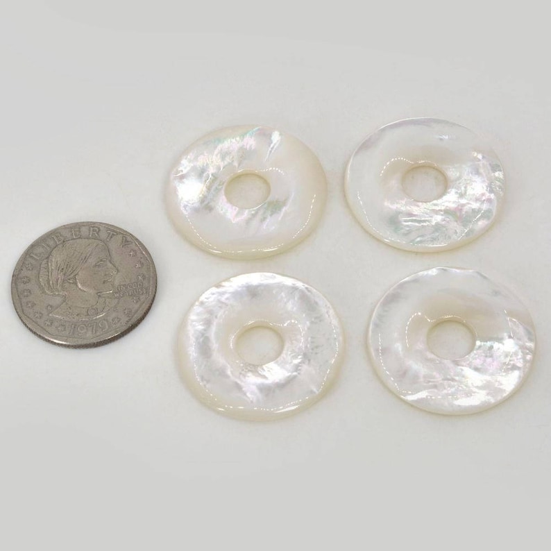 30mm G0126.8 Mother of Pearl Mop Shell Donut Gemstone Pendant Focal ...