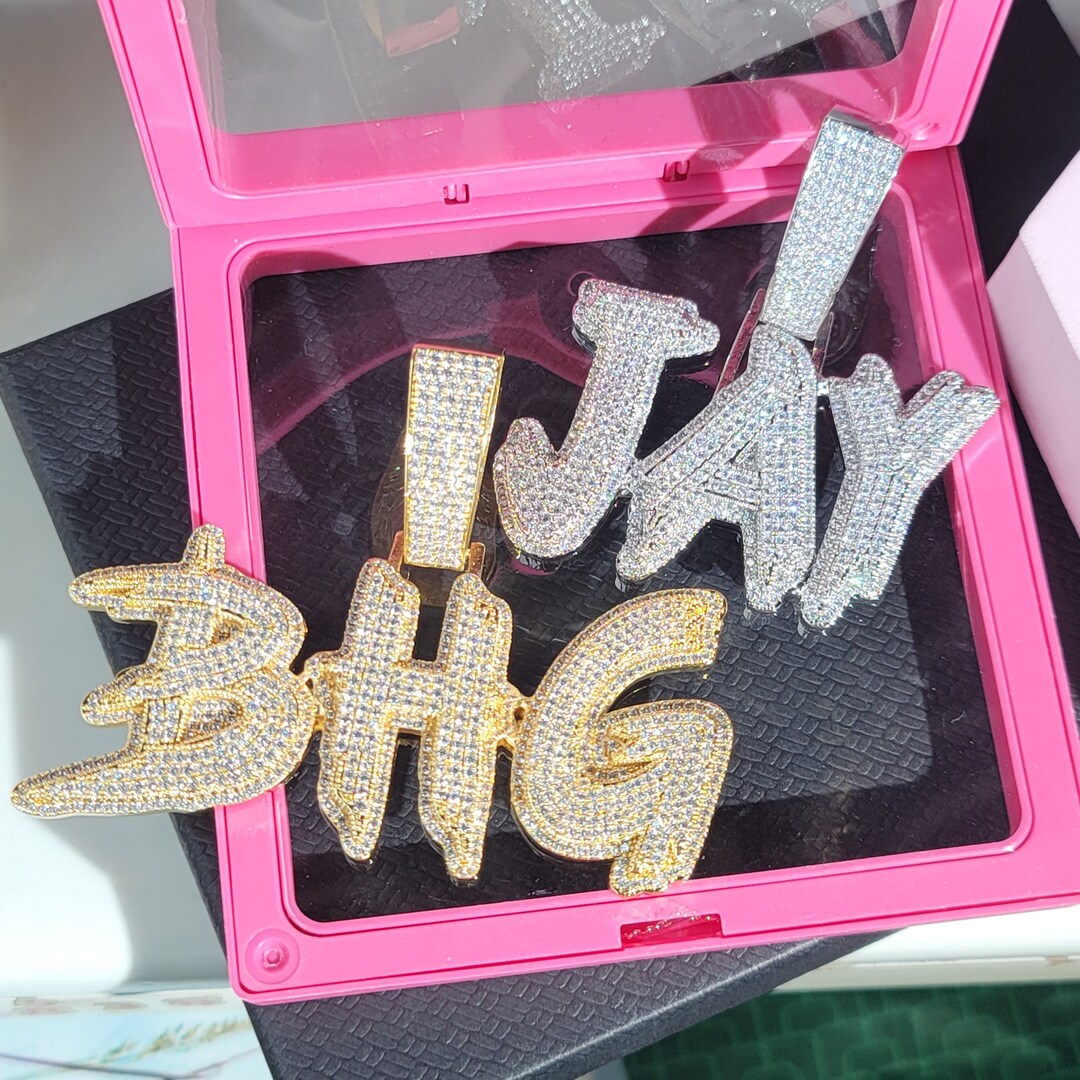 Custom 18K Gold Thorn Letter Pendant With Cuban Link Chain - Etsy UK