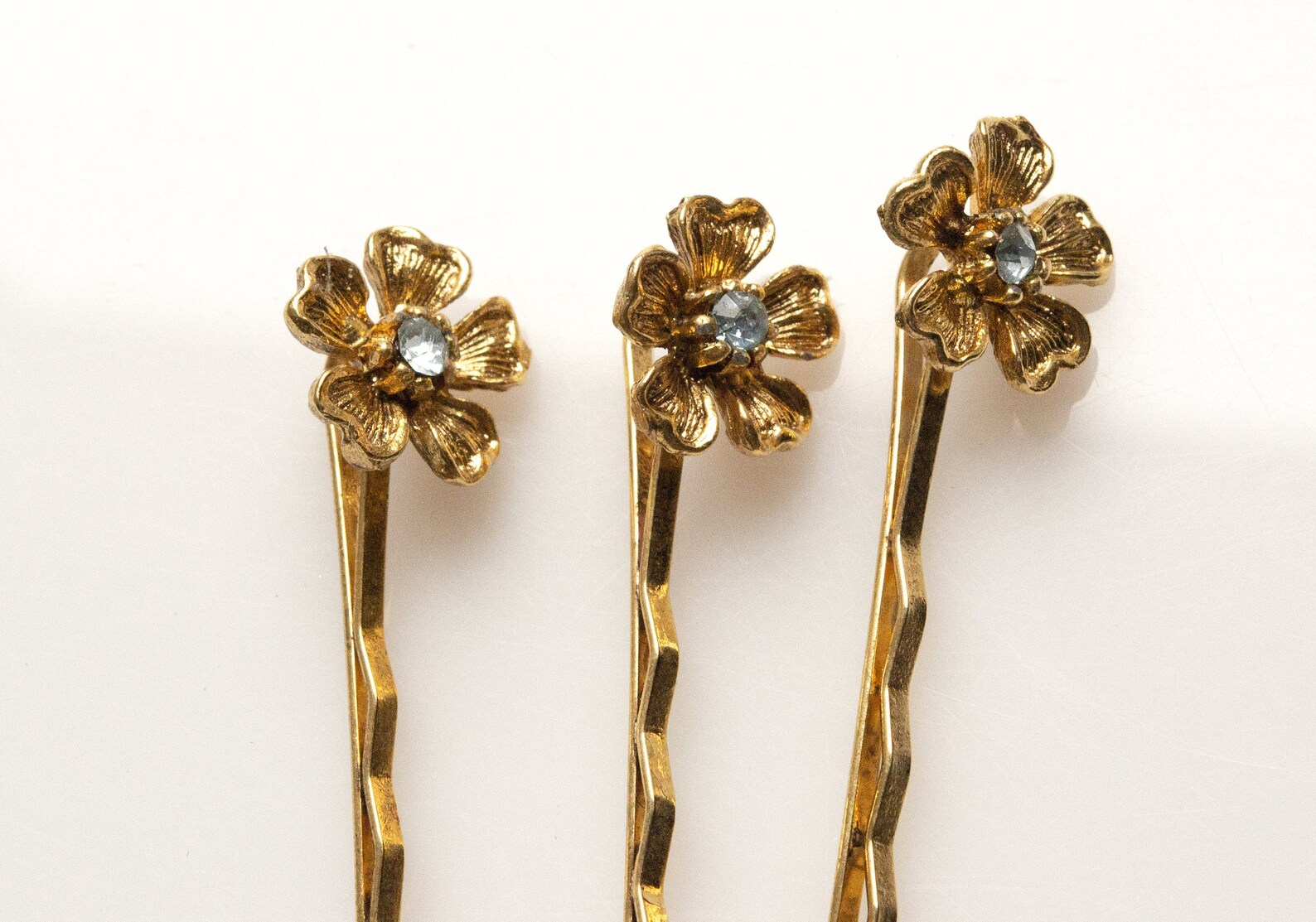 Vintage Gold Light Blue Daisy Hair Pin Trio, Vintage Blue Hair Pins ...