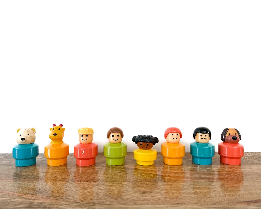 Vintage Little People | Set of 8 Plastic Toy People | Vintage Figurines ...