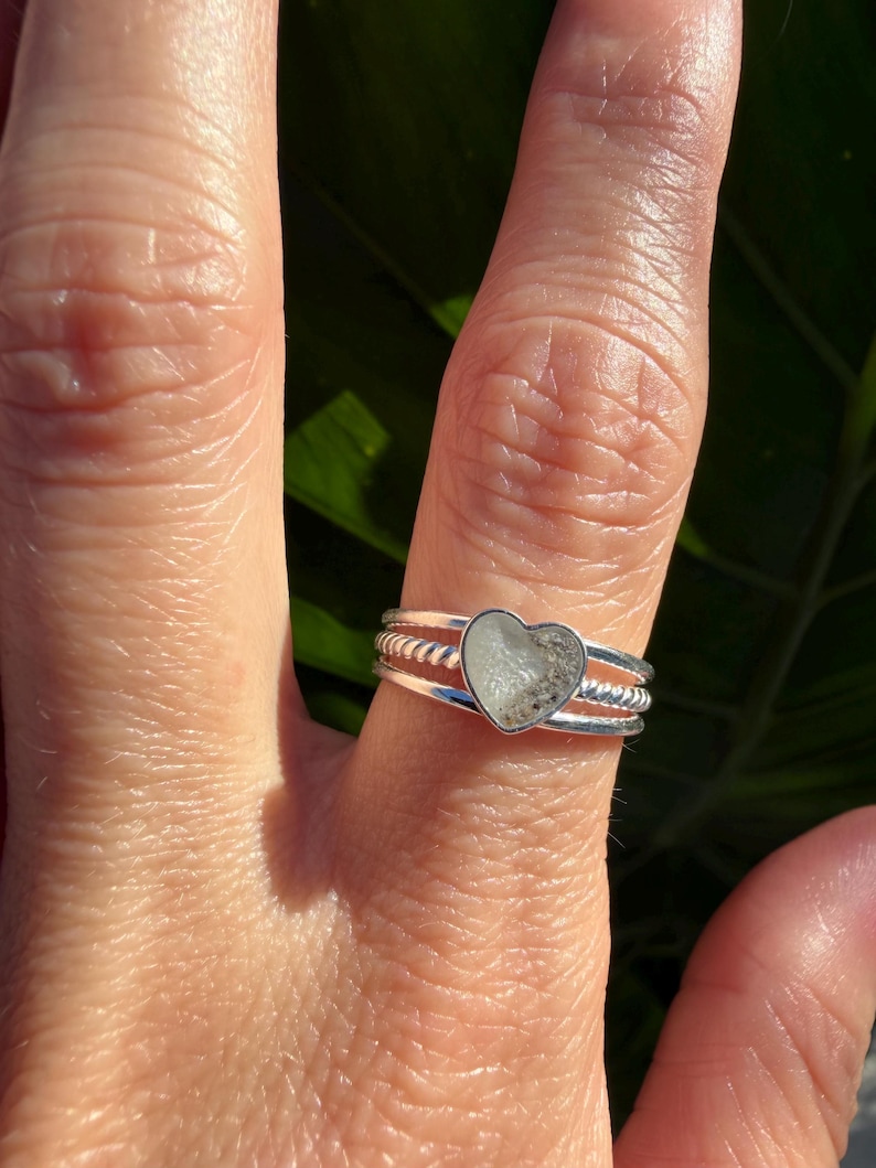 Cremation Ashes Ring, Heart Pet Ashes Keepsake, Triple Band Memorial ...