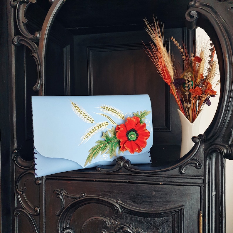 Poppy Leather Clutchbridesmaid Giftpoppy Painted | Etsy