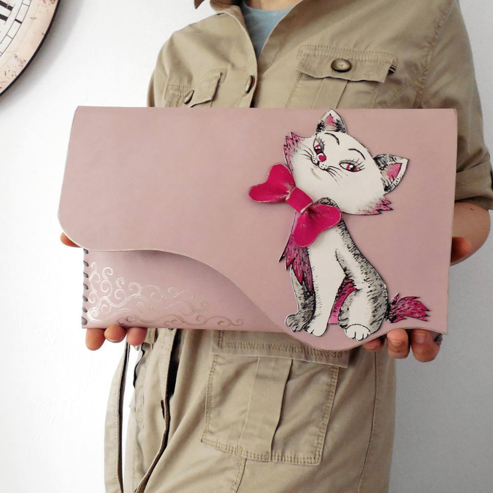 Marie Cat the Aristocats Clutch Black and Gold Cat Clutch - Etsy