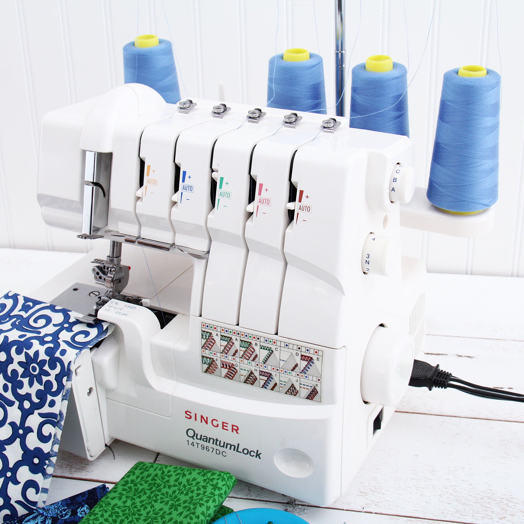 4 Big Cones Hot Pink Serger Sewing Thread 2750 Yd Tex 27 40s/2 ...