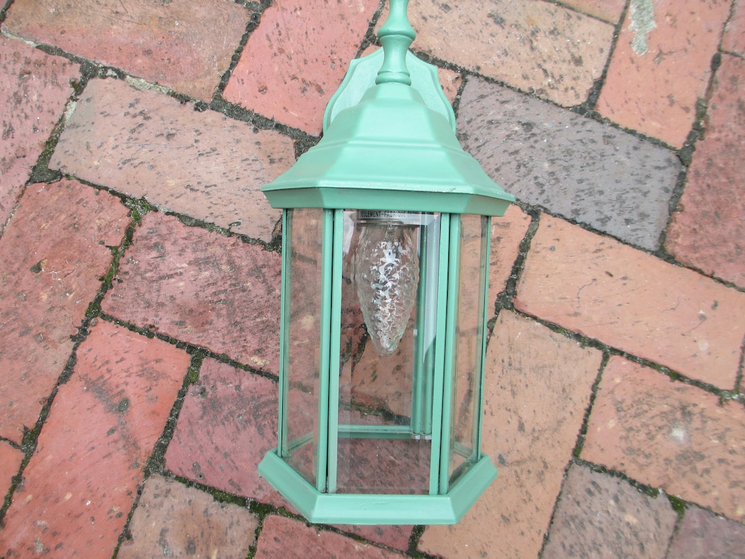 Hand Painted Colonial Carriage Lantern: Apple Green Beveled Glass - Etsy
