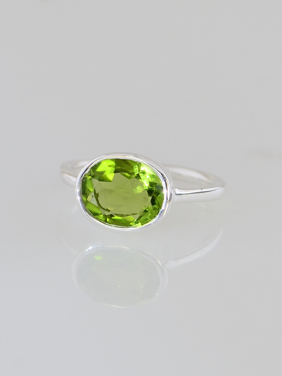August Birthstone Ring, Peridot Ring, Green Gemstone Ring, Everyday ...