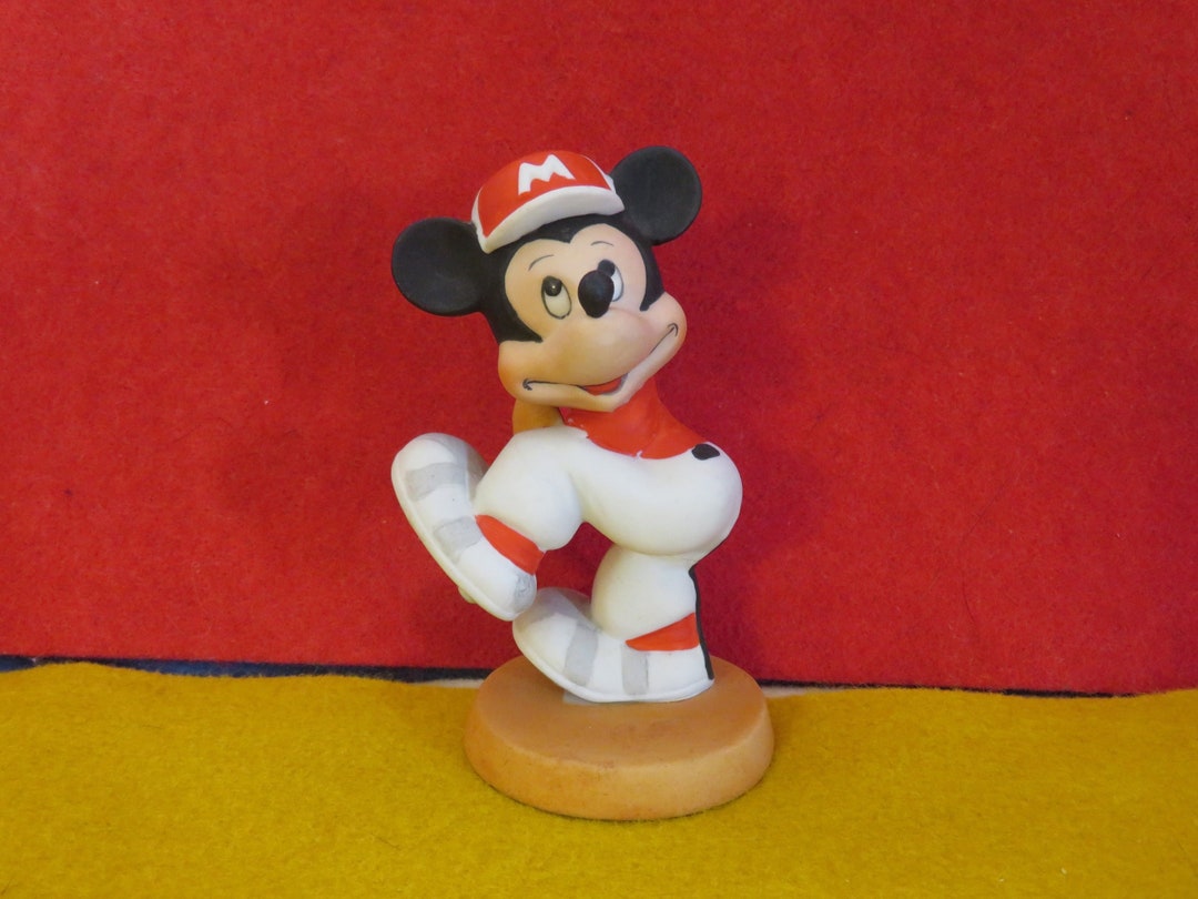 Vintage 1970's Walt Disney Productions Mickey Mouse Playing Baseball ...