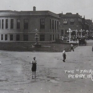 Original 1900's Perry Iowa the Triangle RPPC Real Photo Postcard - Main ...
