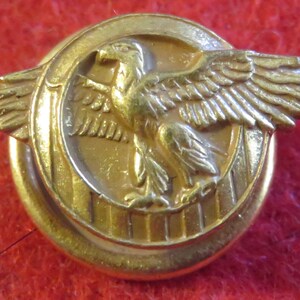 Original 1940's World War II Ruptured Duck Honorable Discharge US Army ...