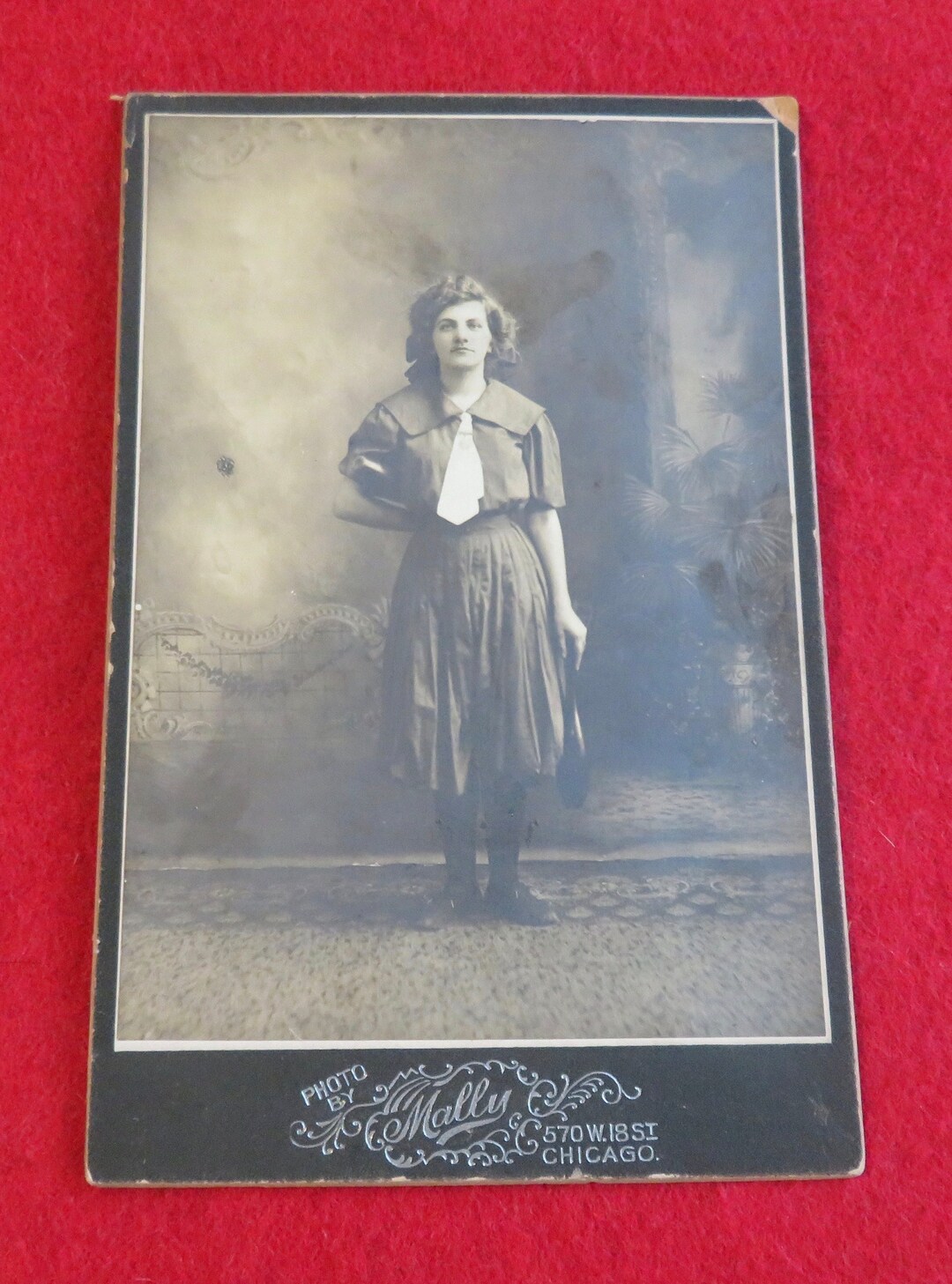 Outstanding 1910's Young Female Juggler Vaudeville Circus Performer ...