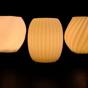 Minimalist Japandi Tripod Style Table Lamp - Ribbed Shape Ø6" 3D ...