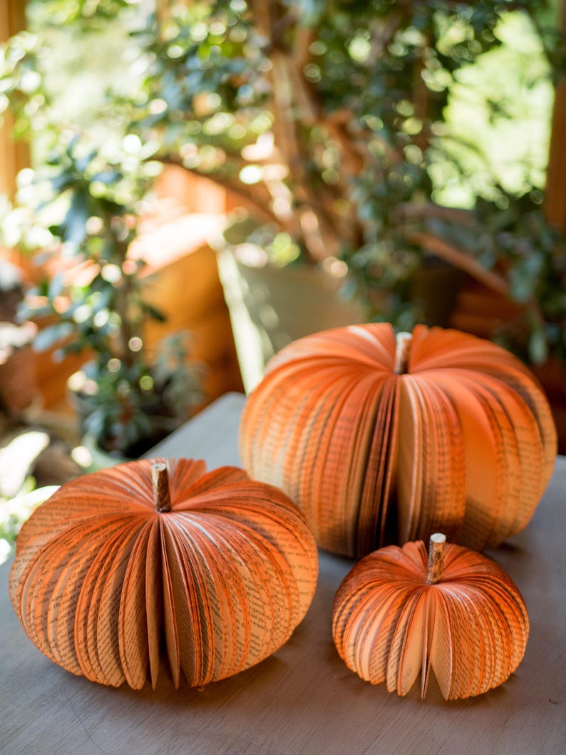 Paper Book Pumpkins-halloween Decoration-pumpkin Decor-book - Etsy