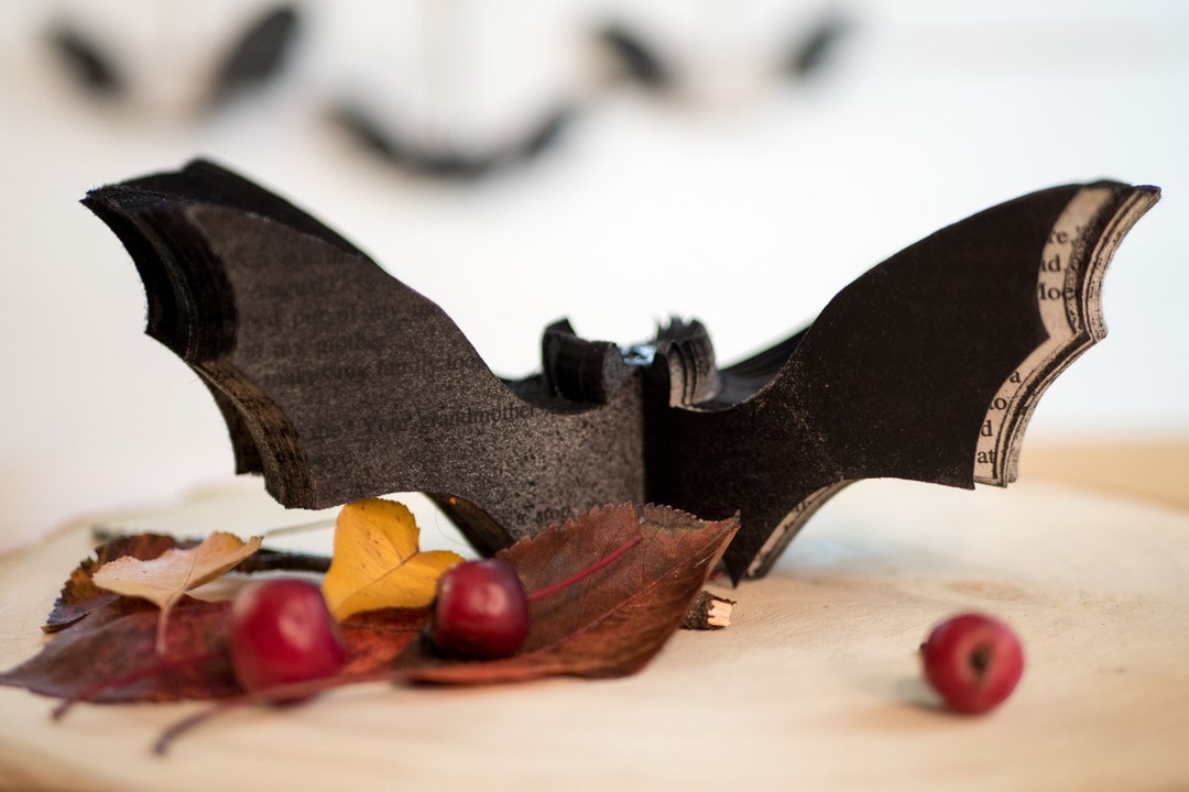 Book Bats-halloween Decor-halloween Party Decor-halloween Backdrop ...