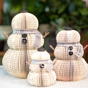 Book Snowman Christmas Decor: Holiday Book Exchange Gift - Etsy