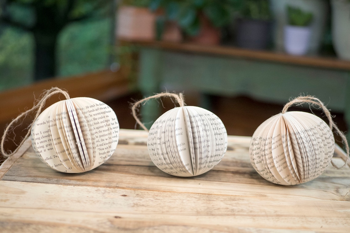 Book Ornament-christmas Ornament-holiday Decor-christmas - Etsy