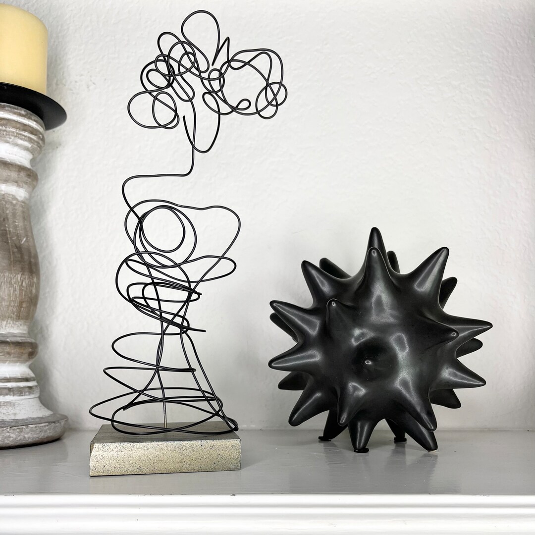 Abstract Sculpture Line Art Scribble Wire Sculpture Table Top Decor Black Decoration Paper ...